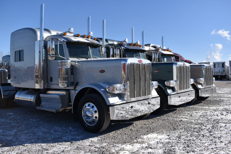 Dynamic Transit Company Transitioning Fleet to All Peterbilt 389